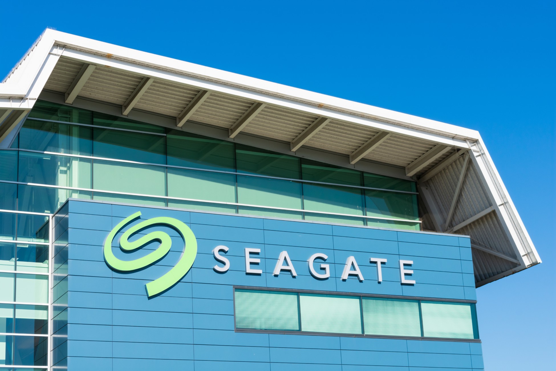 Seagate lance des disques de 32 To sans HAMR - ITdaily.